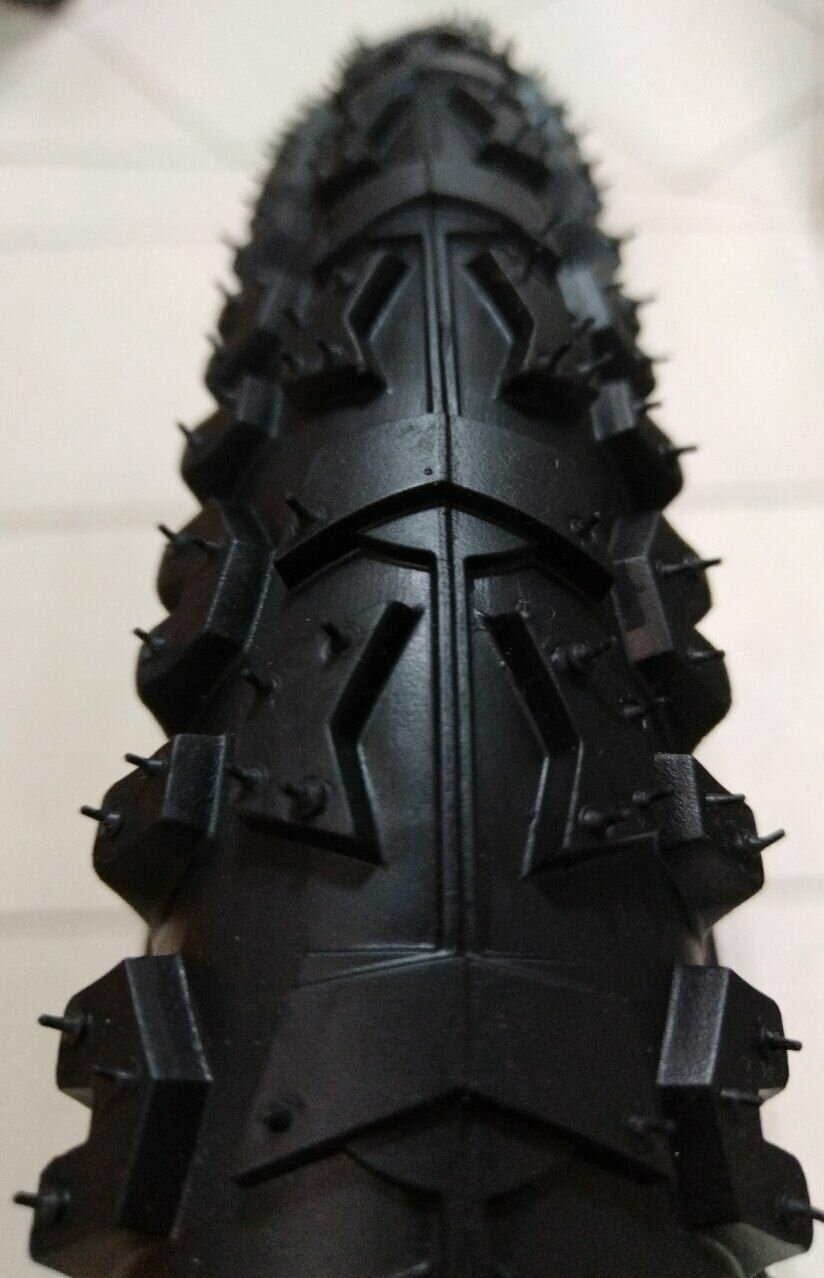 Велопокрышка 24"х2,125 черная P1083, "Wanda" Compass