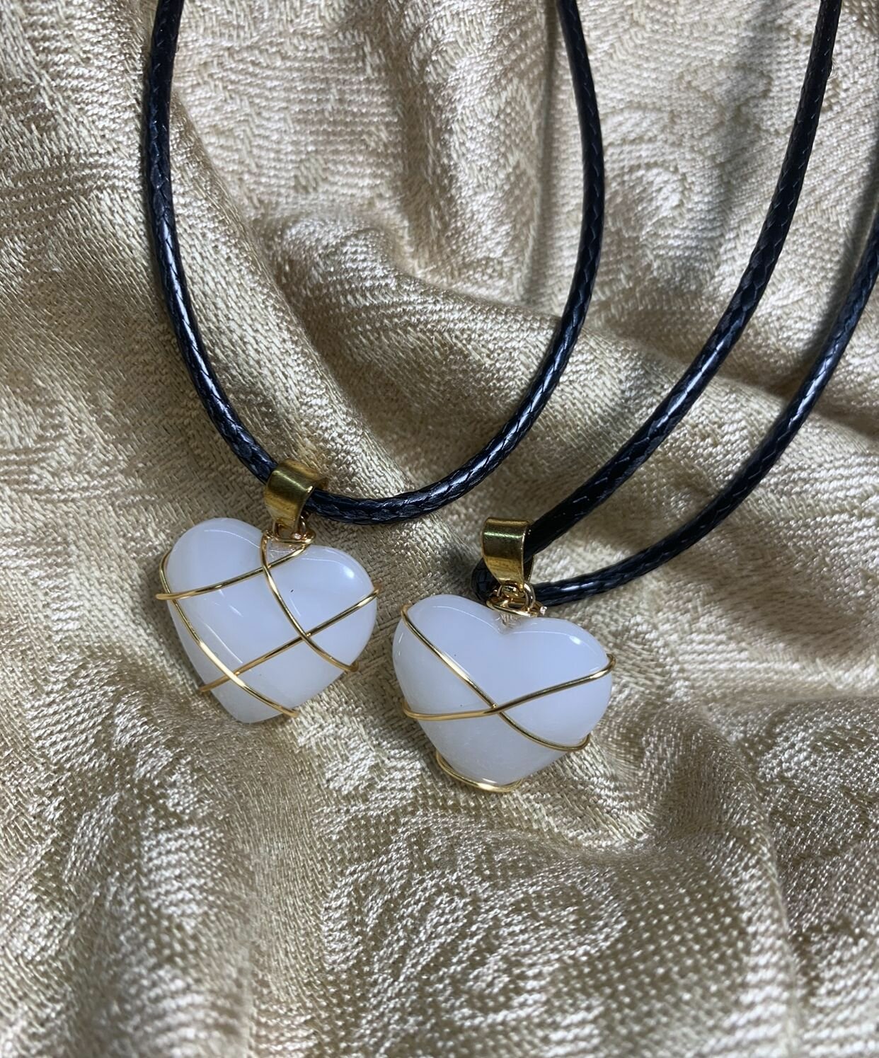 Колье, стекло, искусственный камень