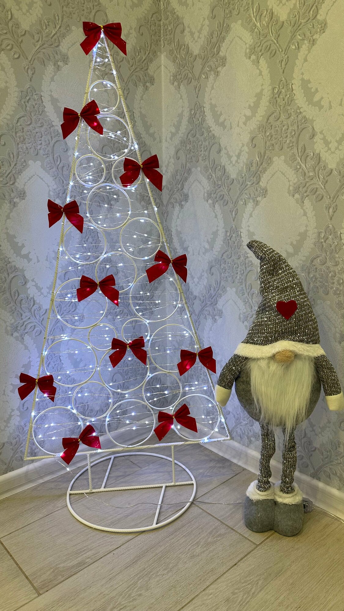 Декоративная новогодняя елка из металла в стиле Loft, искусственная металлическая елочка