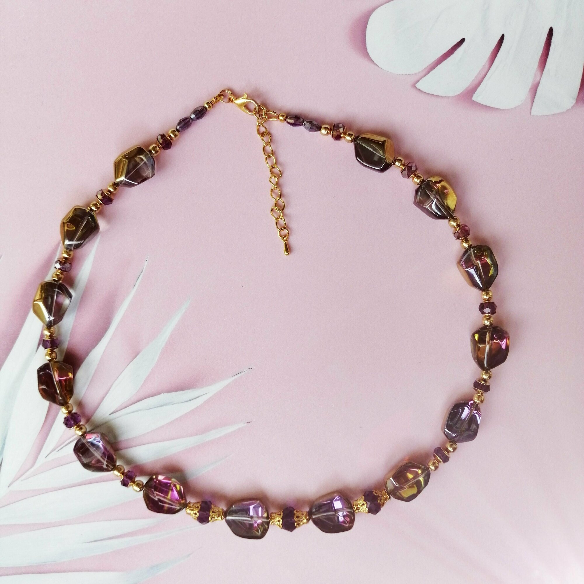 Колье, стекло