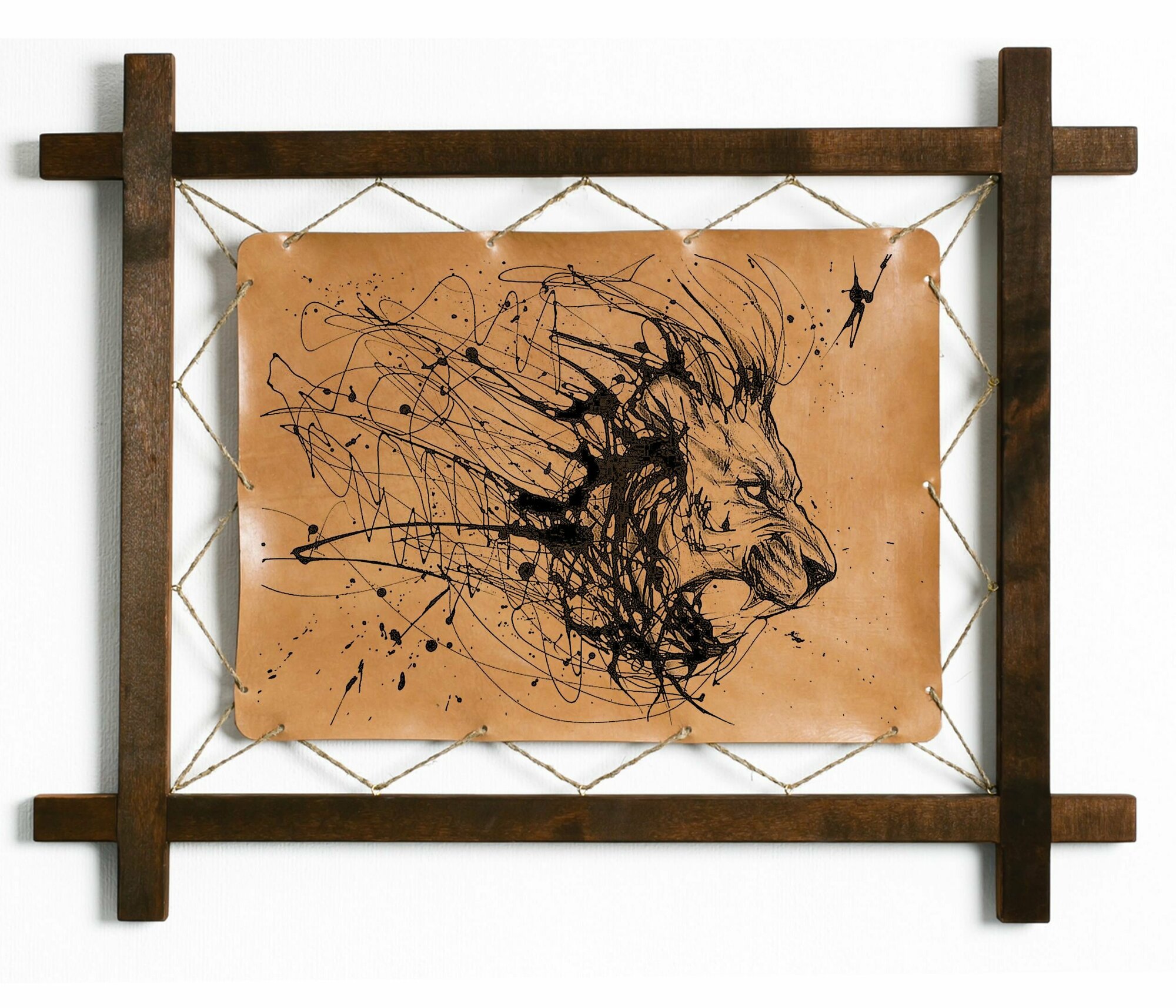 Картина интерьерная из кожи "Лев", BoomGift