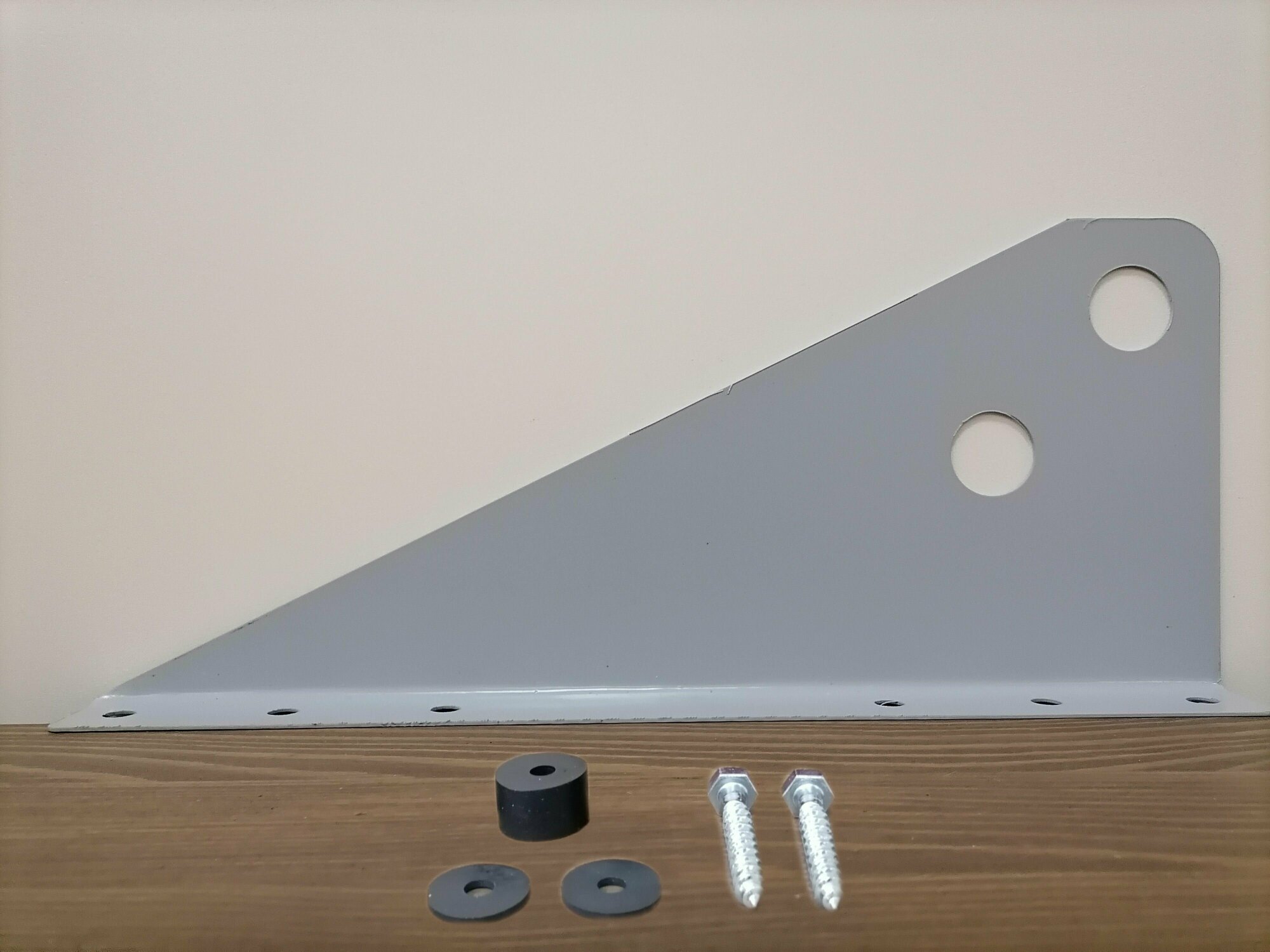 Кронштейн с крепежом для снегозадержателя 25 мм RAL 7004 серый