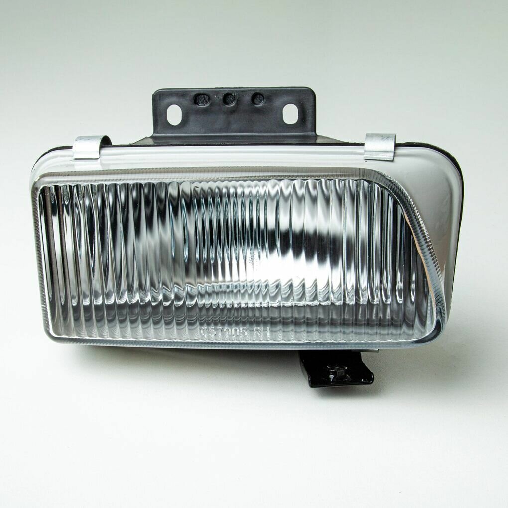 Туманка ISUZU ELF 2008-2012 г правая, ZEVS