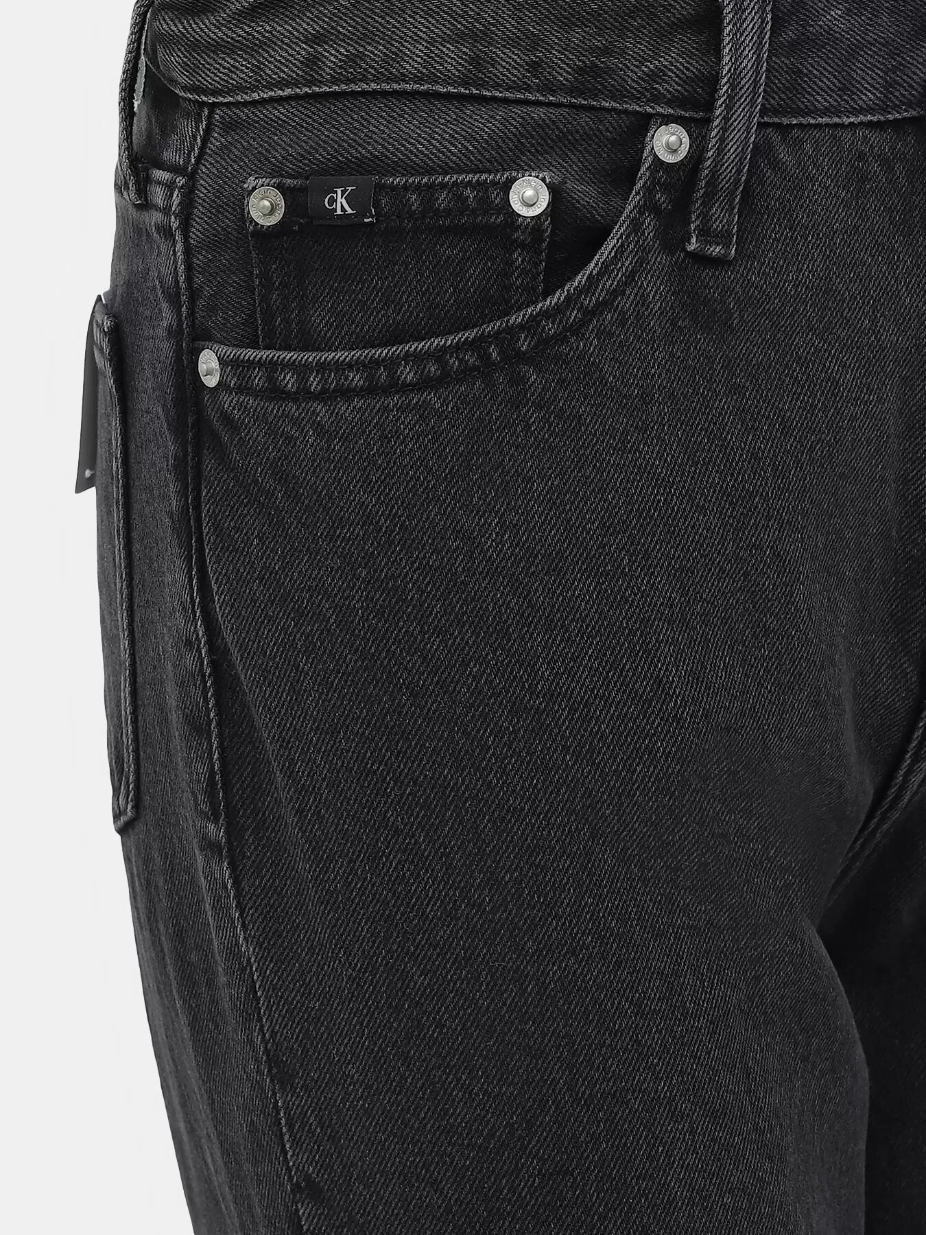 Джинсы мом Calvin Klein Jeans, размер 27/30, черный — фото 1