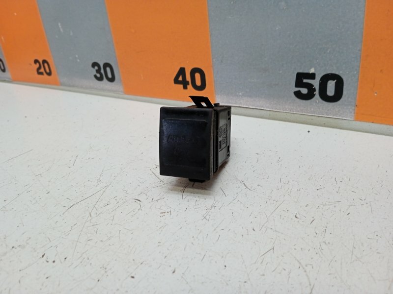 Б/У Фольксваген Поло Индикатор AIR BAG Volkswagen Polo 9N1 242596 VAG арт. 6Q0919235