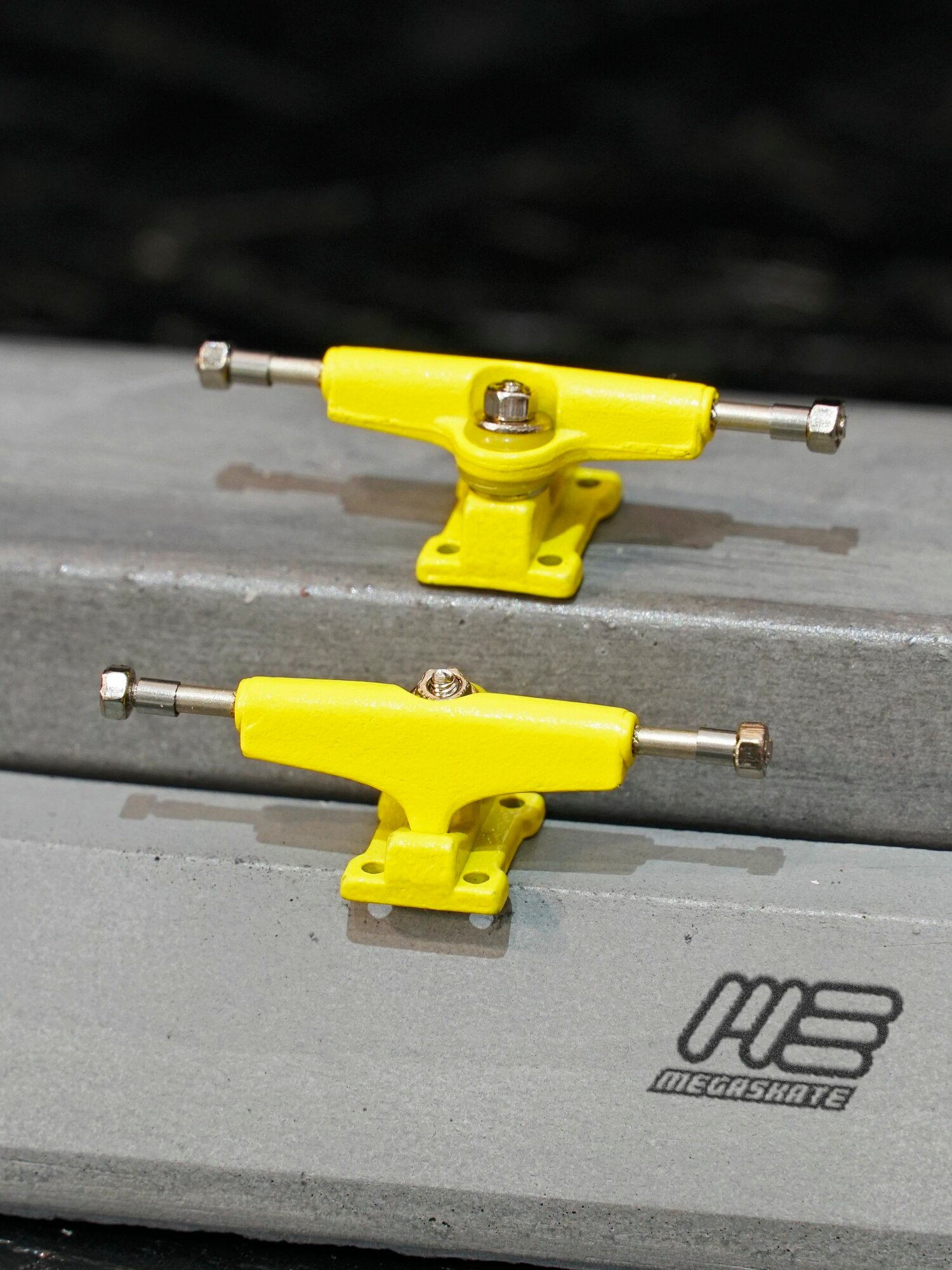 Траки для фингерборда MSS Base 32 мм желтые