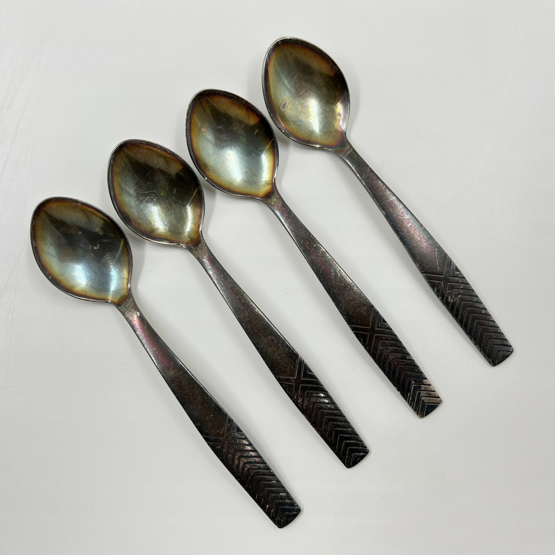 Набор из 4-х кофейных ложек с геометрическим декором, мНЦ (медь-никель-цинк)