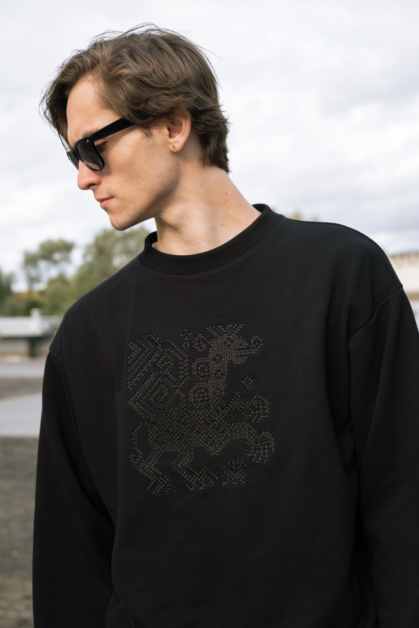 Свитшот ЛЮБО ДОРОГО