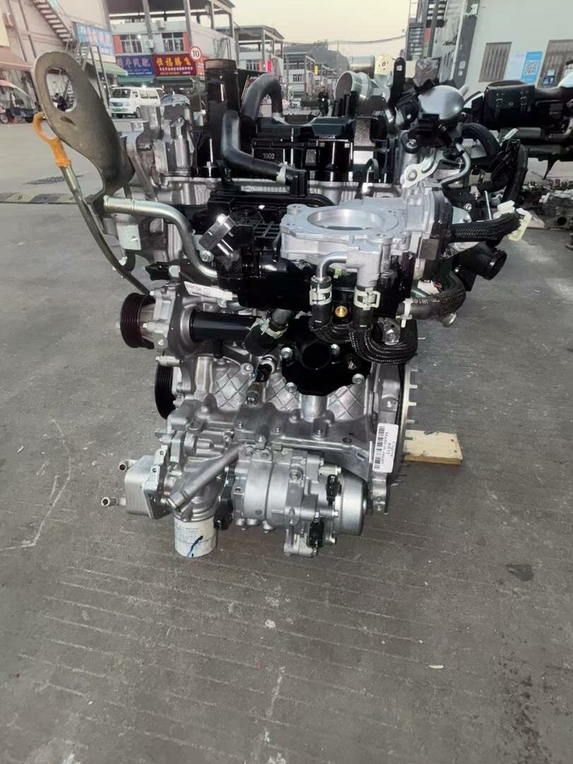 Двигатель NISSAN KR15DDT
