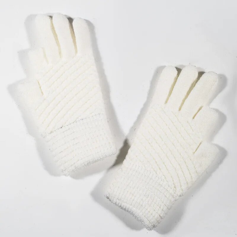 Перчатки для взрослых и детей