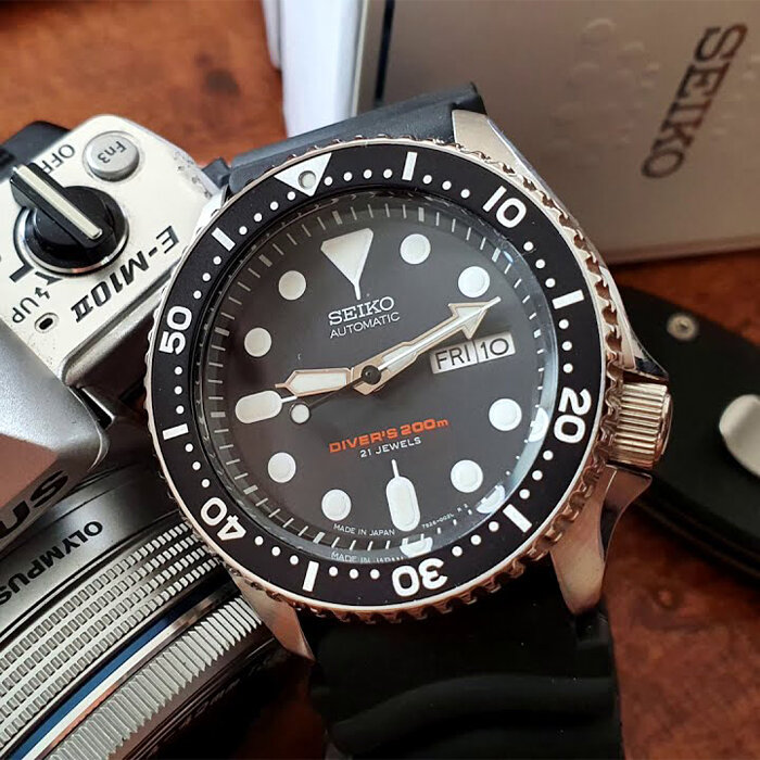 Наручные часы SEIKO Automatic, серебряный, черный — фото 1