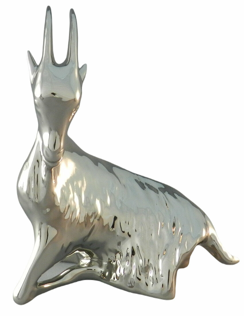 Фарфоровая фигурка Козел, платина