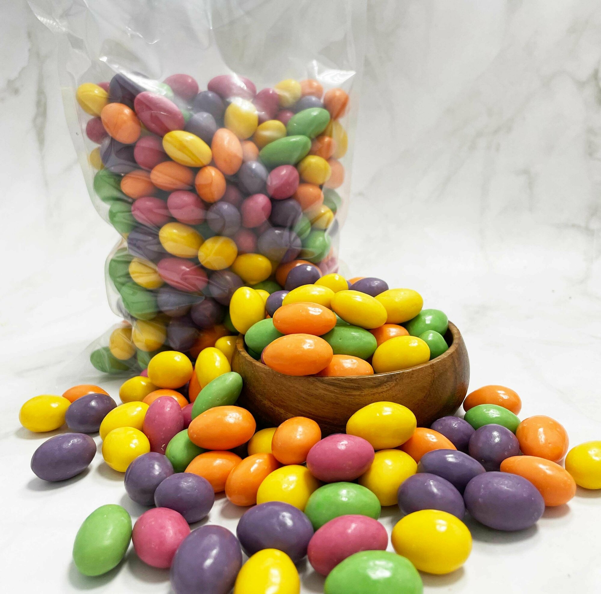 Миндаль в шоколаде 900г/Орехи в глазури /Ягодный Микс Драже