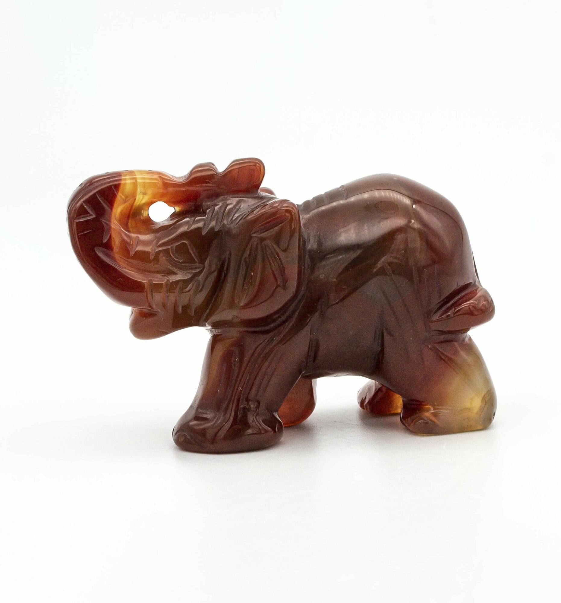 Статуэтка слона из сердолика 19