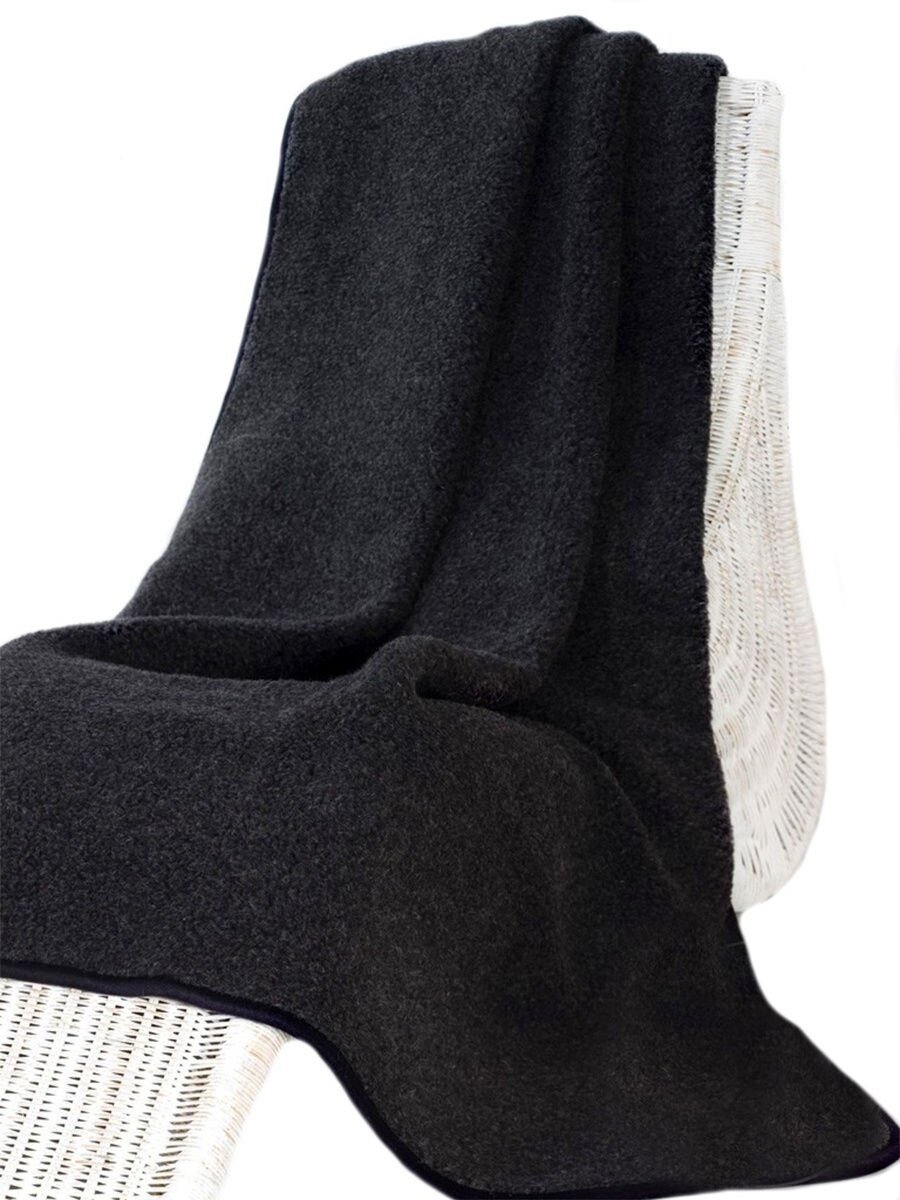 ALWERO / Плед покрывало для дома и дачи на кровать и диван из овечьей шерсти (160х200)черный