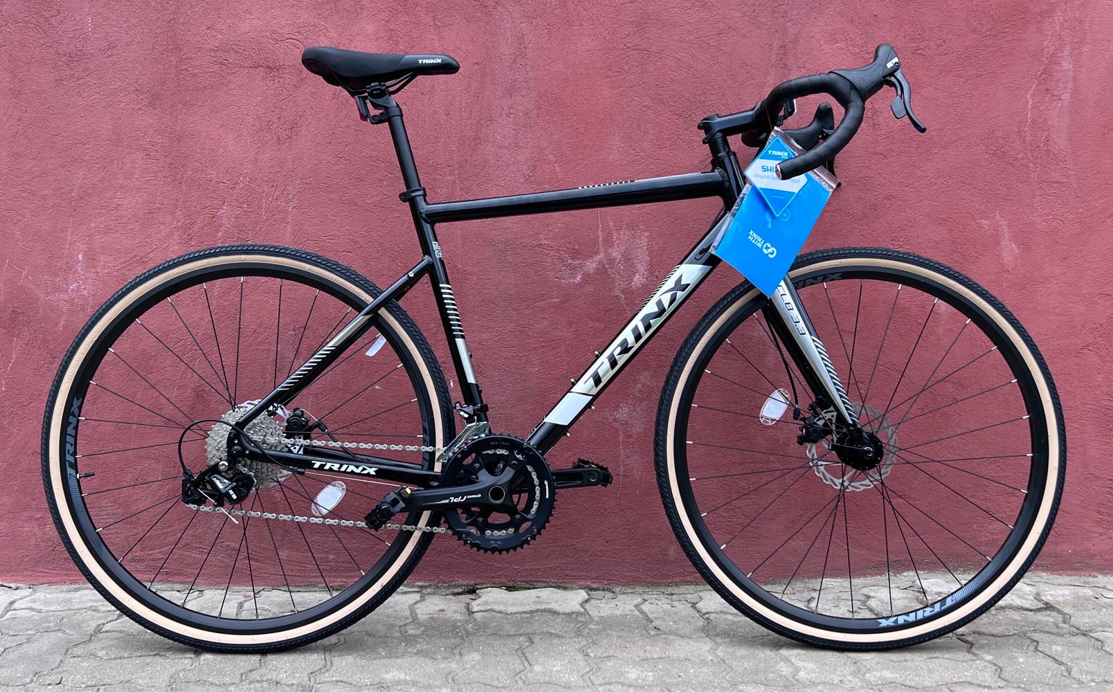 TRINX Гравийный велосипед TRINX CLIMBER 3.3 (рама 540 мм, black grey white)