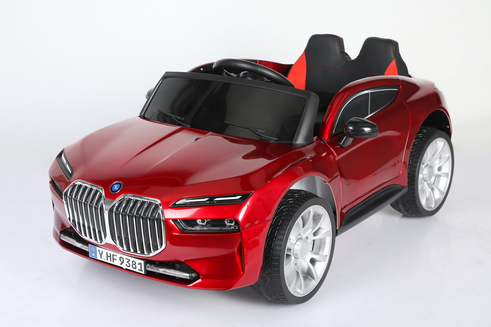 Автомобиль BMW i7 9381 Красный краска
