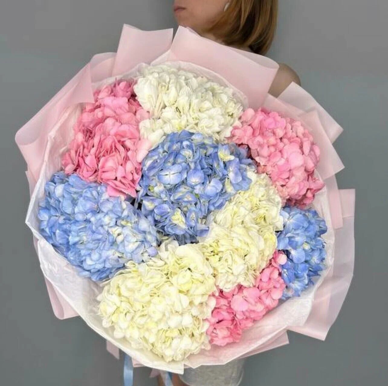 Букет из разноцветной гортензии / букет гортензии 7 штук / гортензия