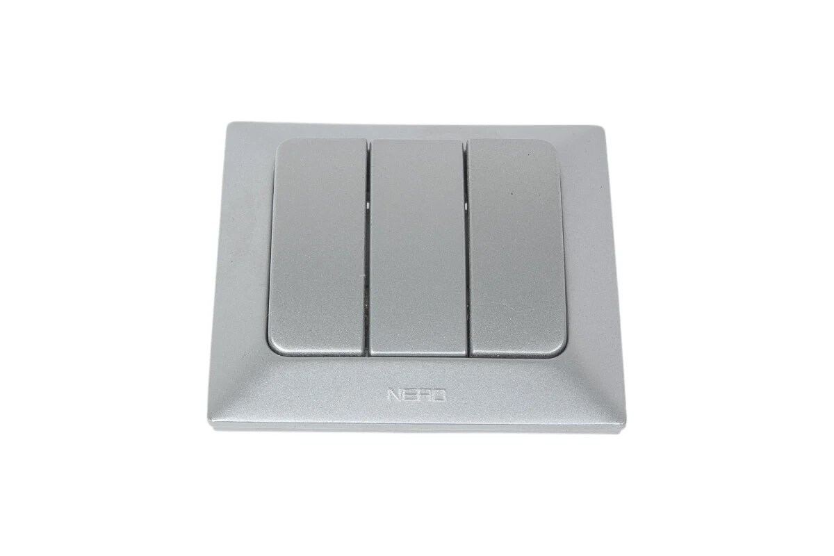 Aras 3-клавишный выключатель NE-AD 10A 250В серебро металлический корпус 93-122-33