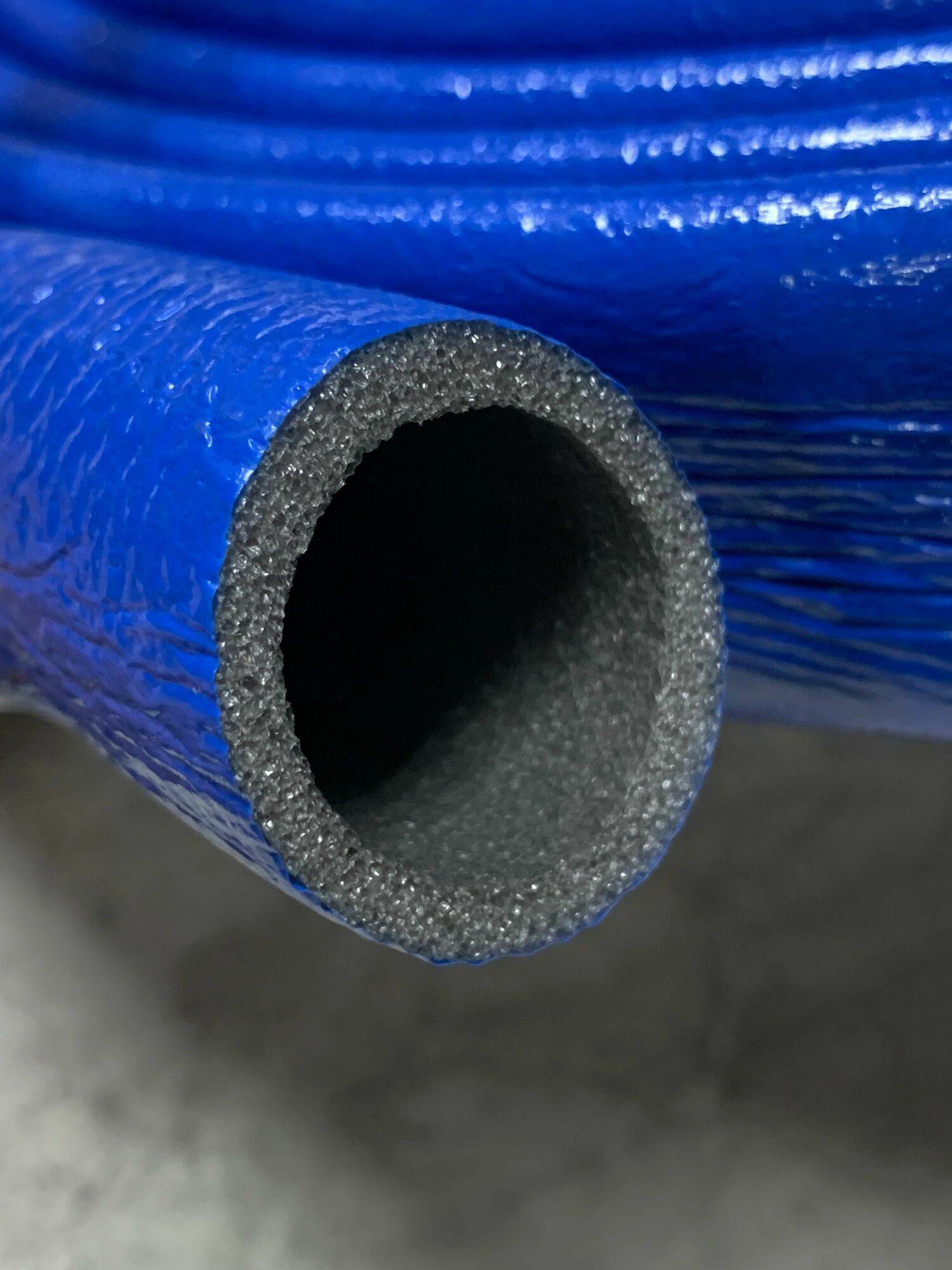 Теплоизоляция 11 метров синяя диаметр 22 мм стенка 4 мм Energoflex Super Protect