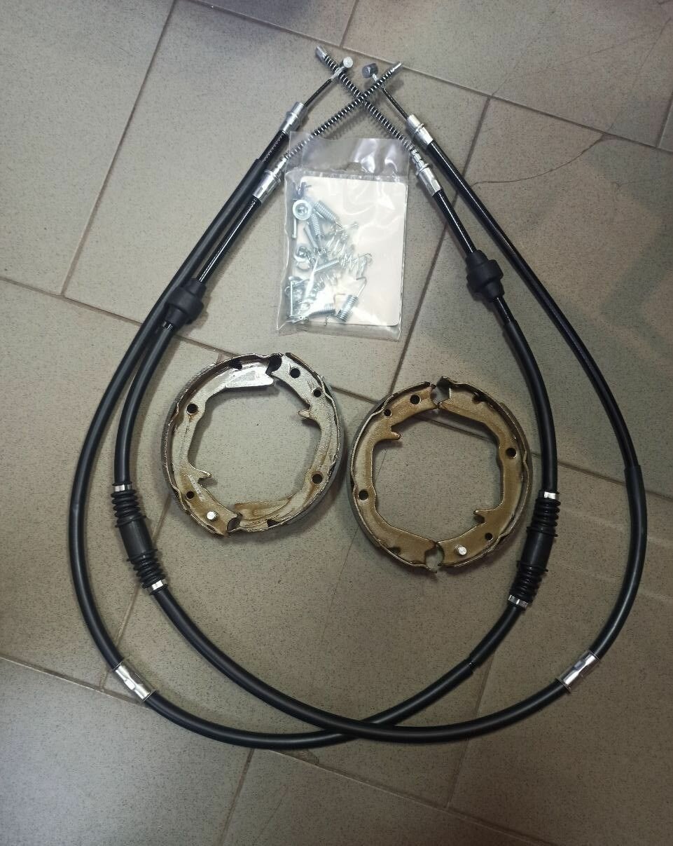 Колодки ручника лансер 9 с ремкомплектом и торсами ручника Lancer 9