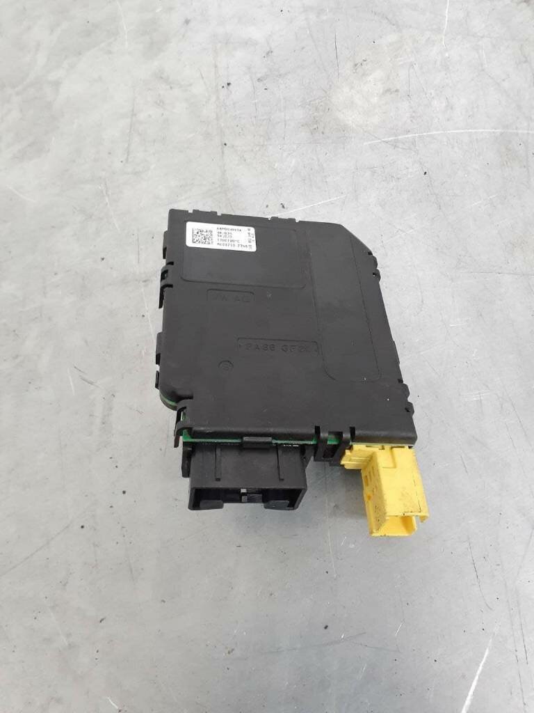 Блок управления Volkswagen Caddy 3 2005 1K0953549