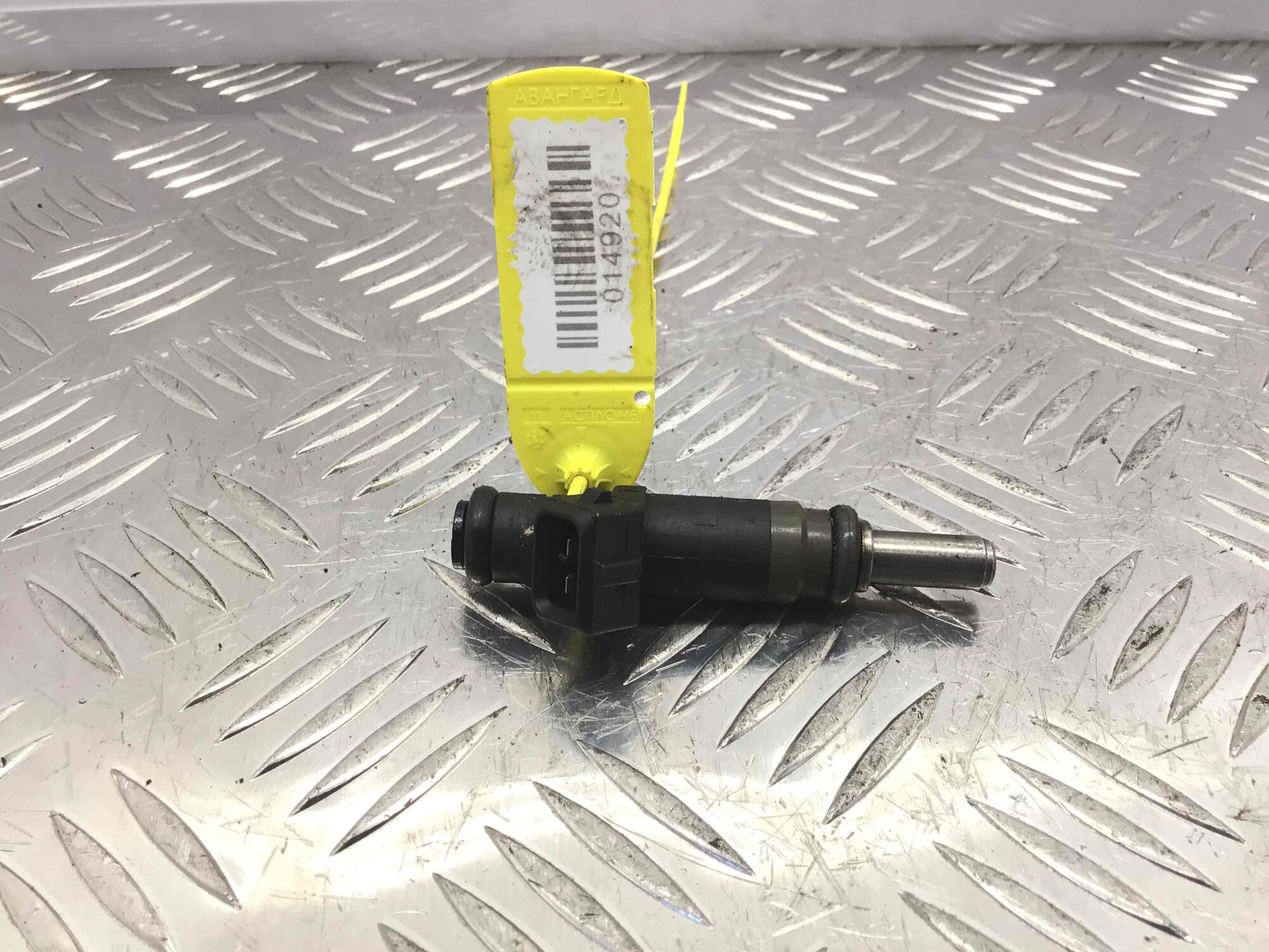 Б/У Форсунка BMW 1-Series E87/E81/E82/E88 (2004-2007) 2005 г.