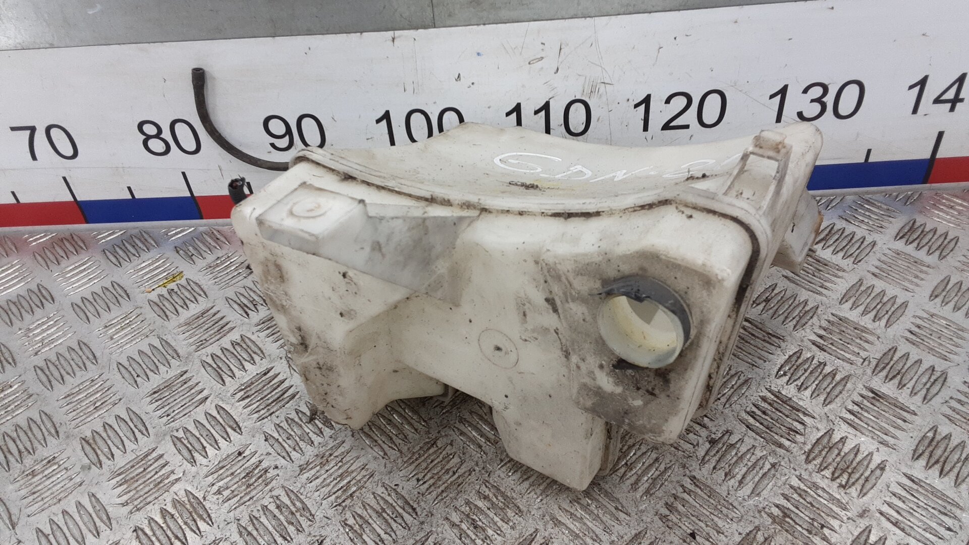 Бачок омывателя FORD KUGA 1