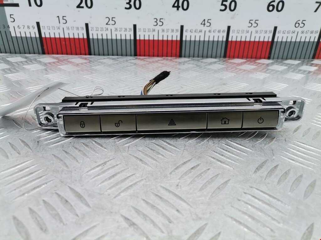 Блок кнопок Jaguar XF (X250) 8X23118650AB арт. 1758894