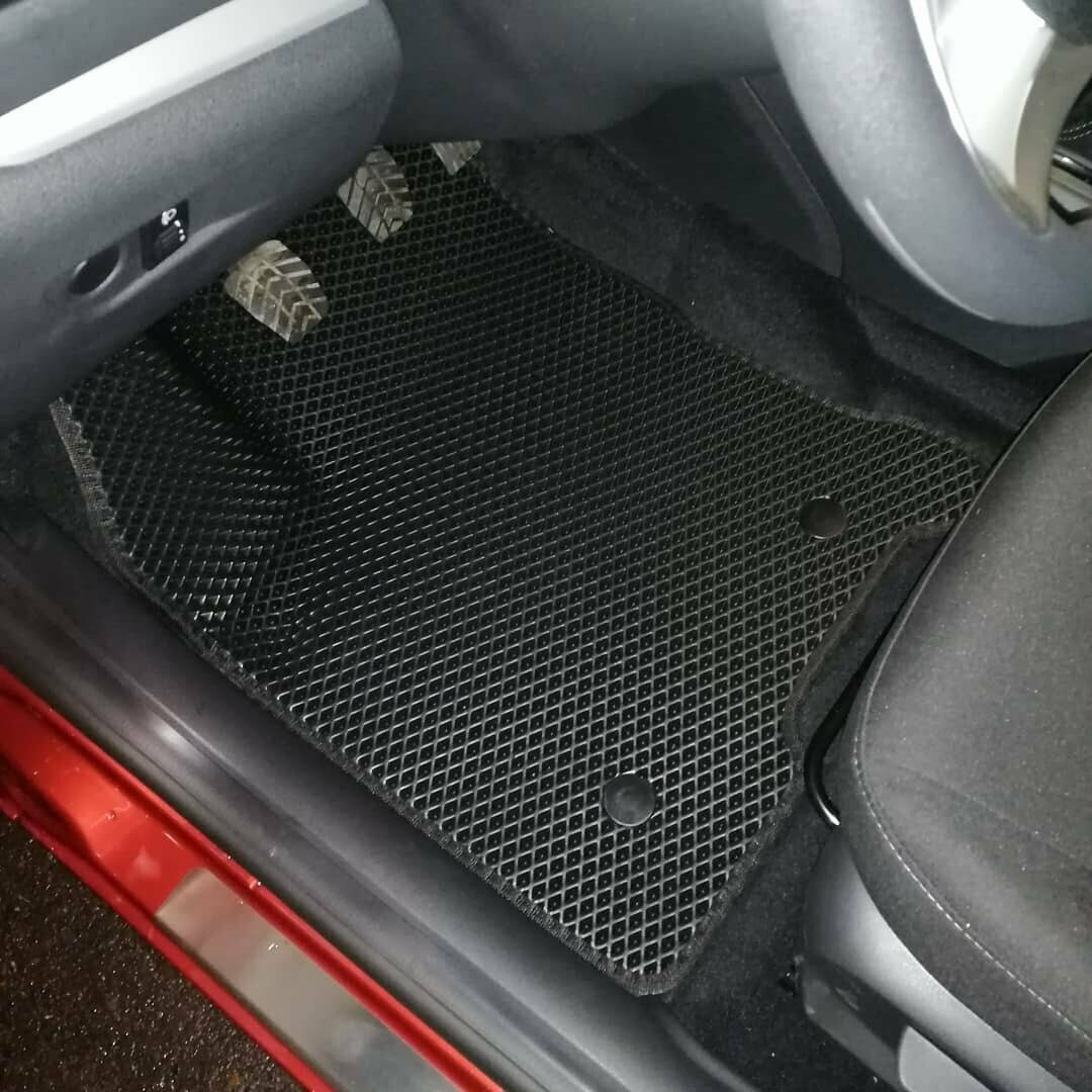 Автомобильные Коврики EVA (ЭВА) на Лада Веста (Lada Vesta), комплект в салон