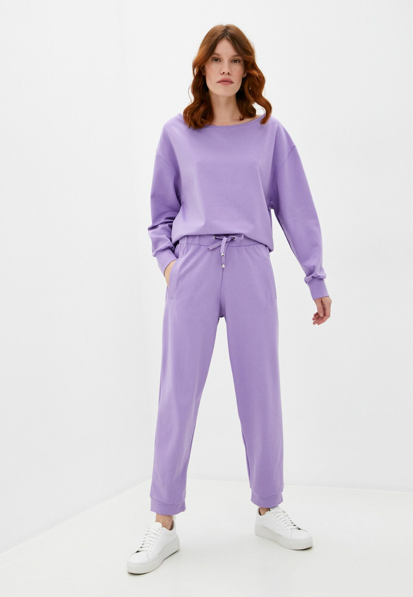 Костюм спортивный