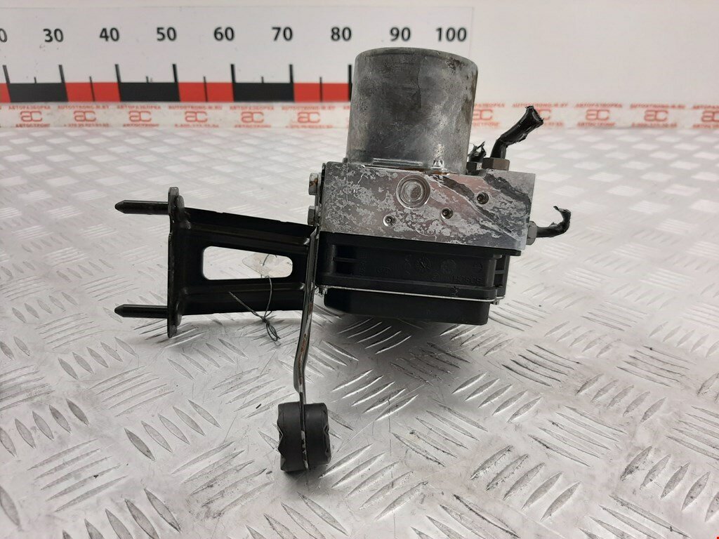 Блок ABS BMW X3 (E83) 34503424684 арт. 775889