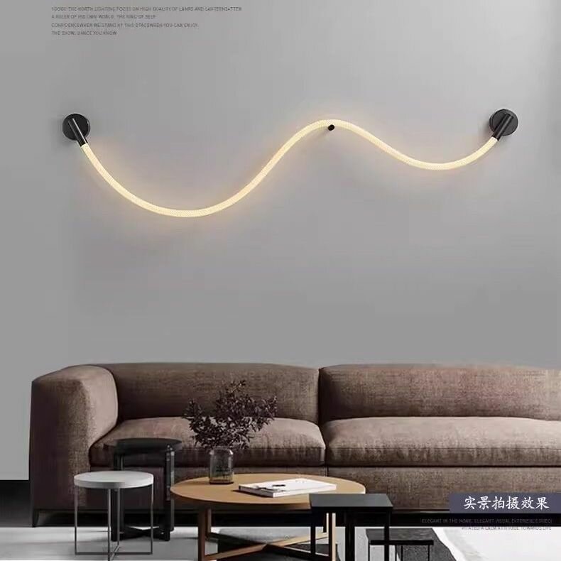 Настенный светильник