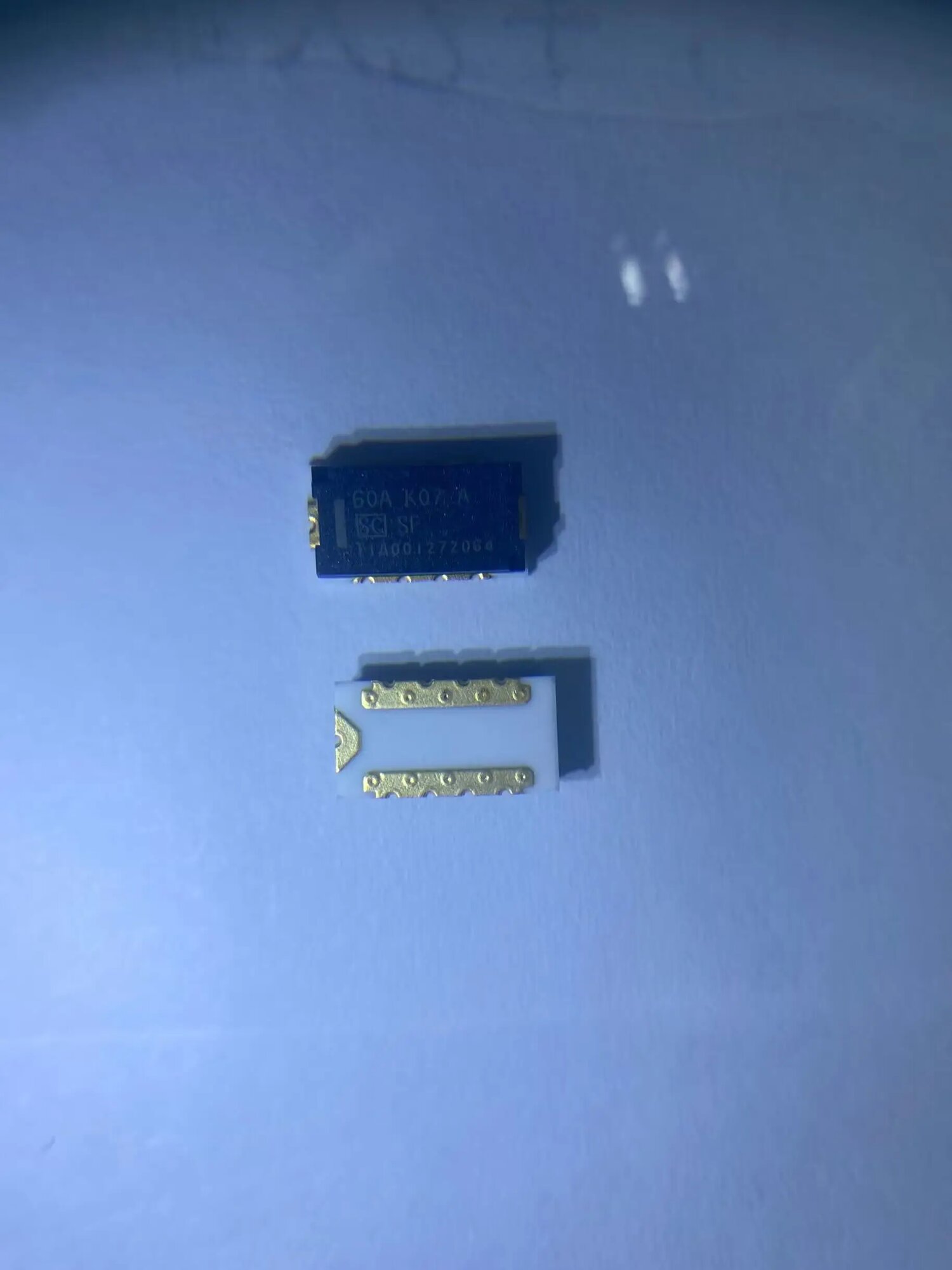 Трехконтактный предохранитель SFK-3060 3PCS