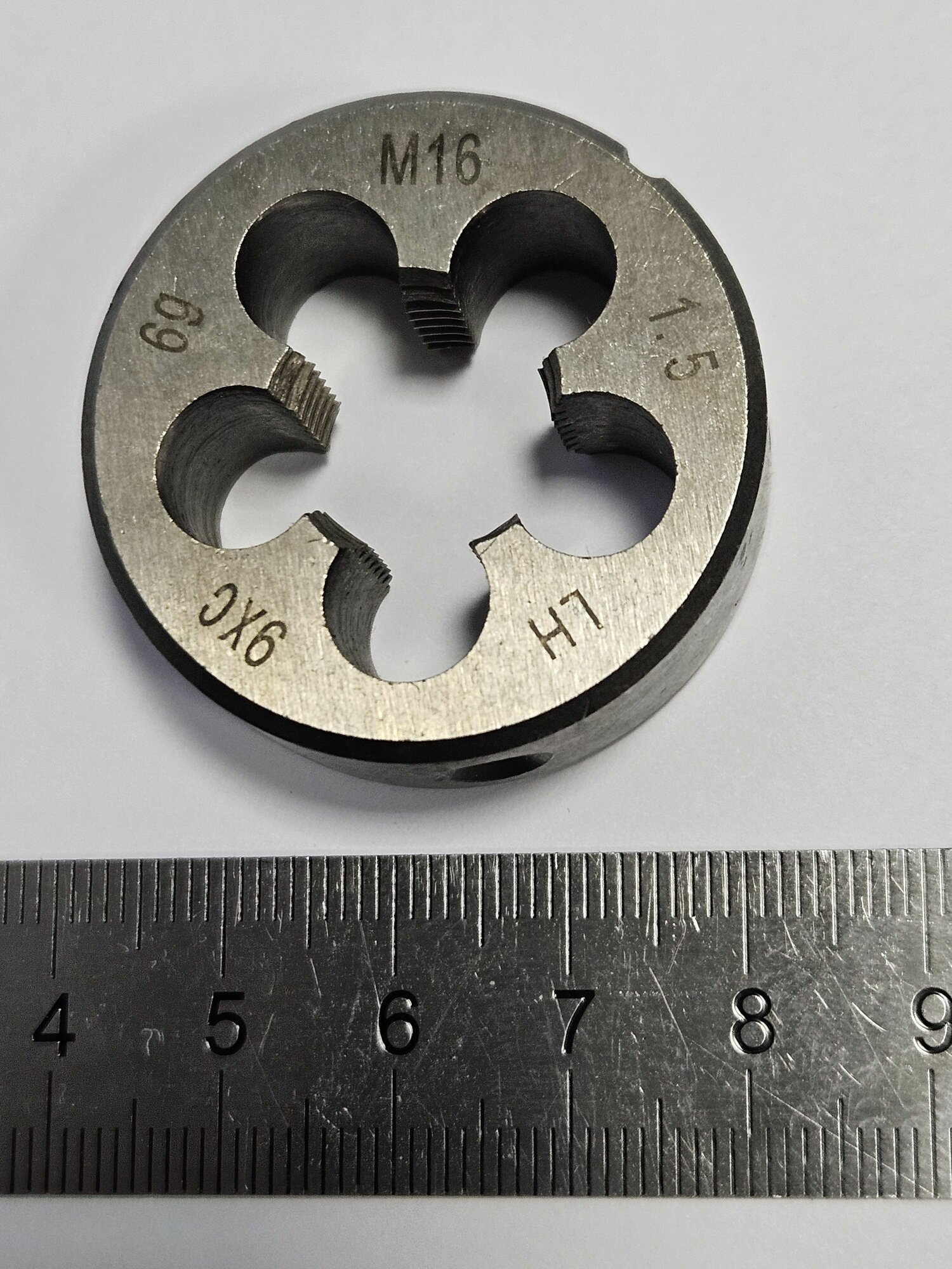 Плашка левая М16х1,5