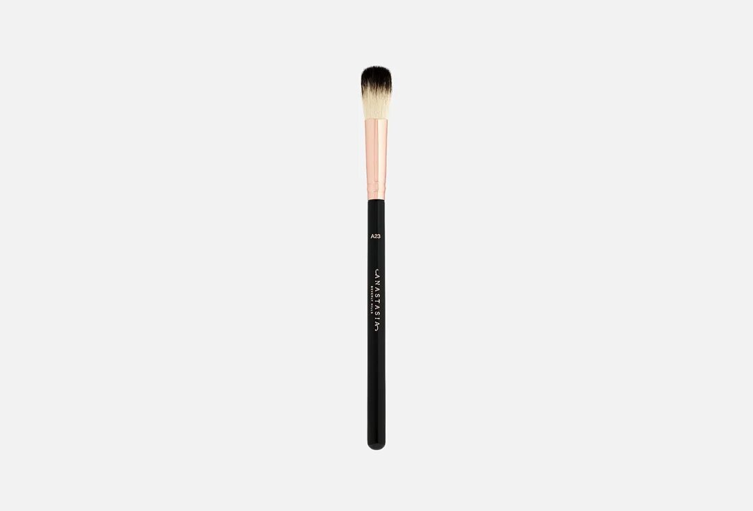 Кисть для хайлайтера Anastasia Beverly Hills "A23 Pro", 1 шт