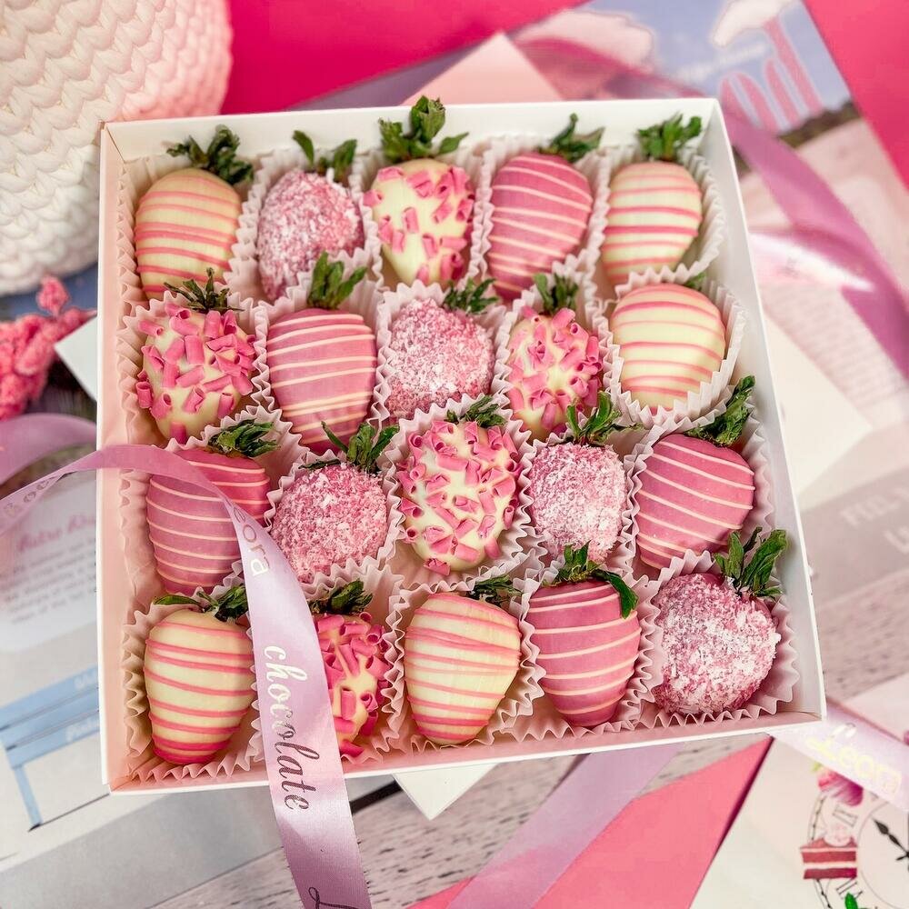 Подарочный набор для женщин. В наборе 16-25 шт. Премиум шоколад N1181