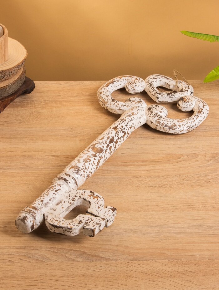 Сувенир «Ключ от счастья», 55×4×22 см, дерево