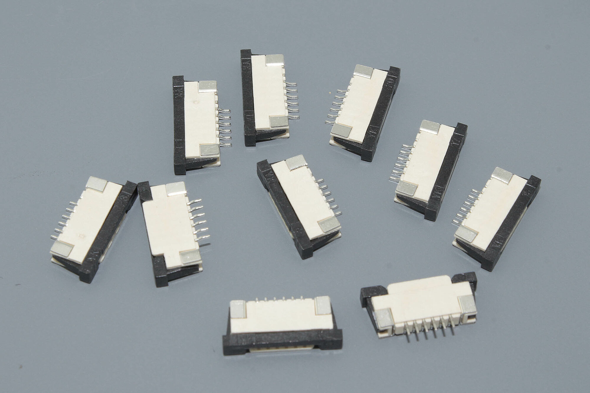 Разъем FPC Flip-Lock 1010-4RLGF 4 pin высота 1мм шаг 1мм 10 шт