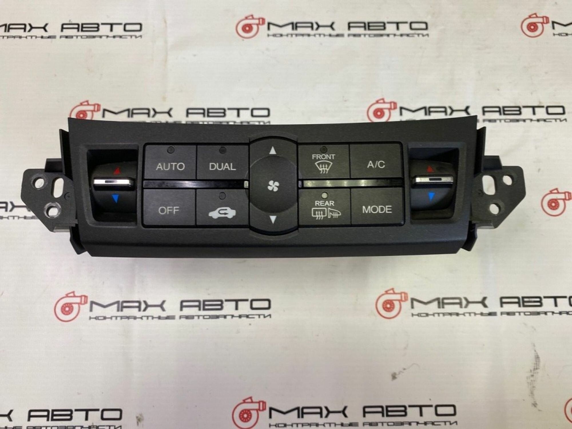 Блок управления климат-контролем Honda Accord 8 CP1 K24Z 2.4L 2008