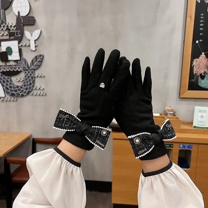 Варежки для женщин