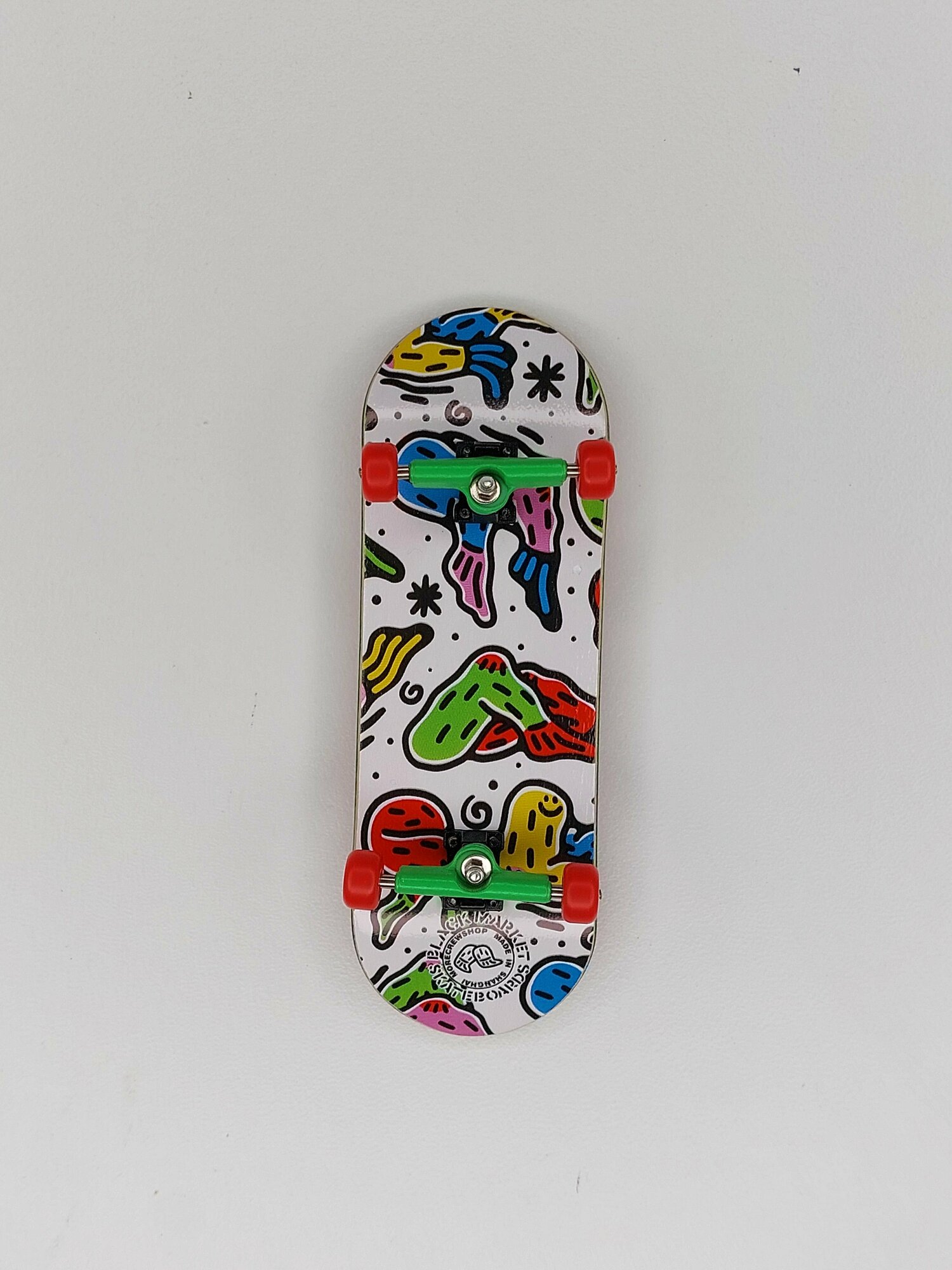Фингерборд, профессиональный fingerboard Black market Deck 32 mm, пальчиковый скейтборд 40