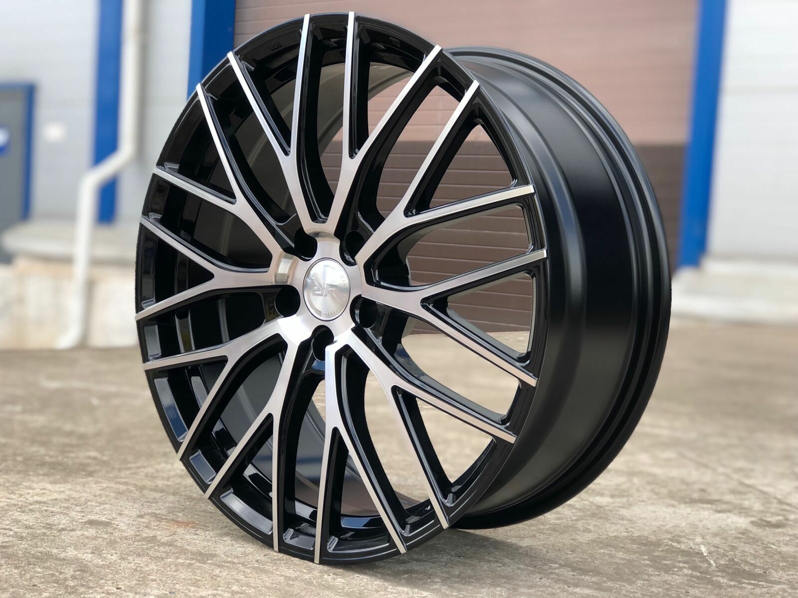 Диски автомобильные RR CSSD8906 19*8,0 5*108 ET36 65,1 B-P