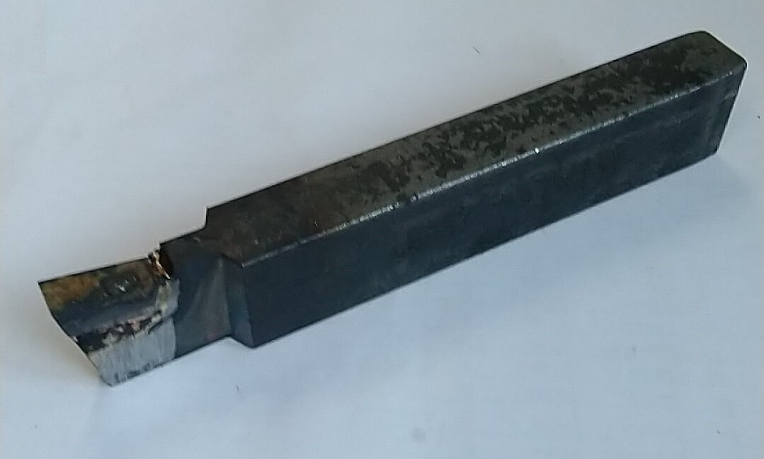 Резец токарный канавочный для наружной канавки 25х16х140 а=8 Т5К10 (2 шт)