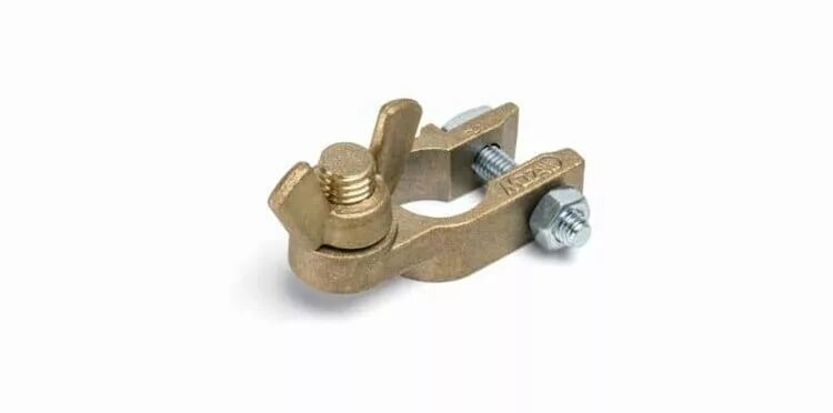 Клемма АКБ "+" латунь под гайку М10 (Cargen) AX720