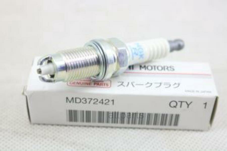 MITSUBISHI 'MD372421 свеча зажигания