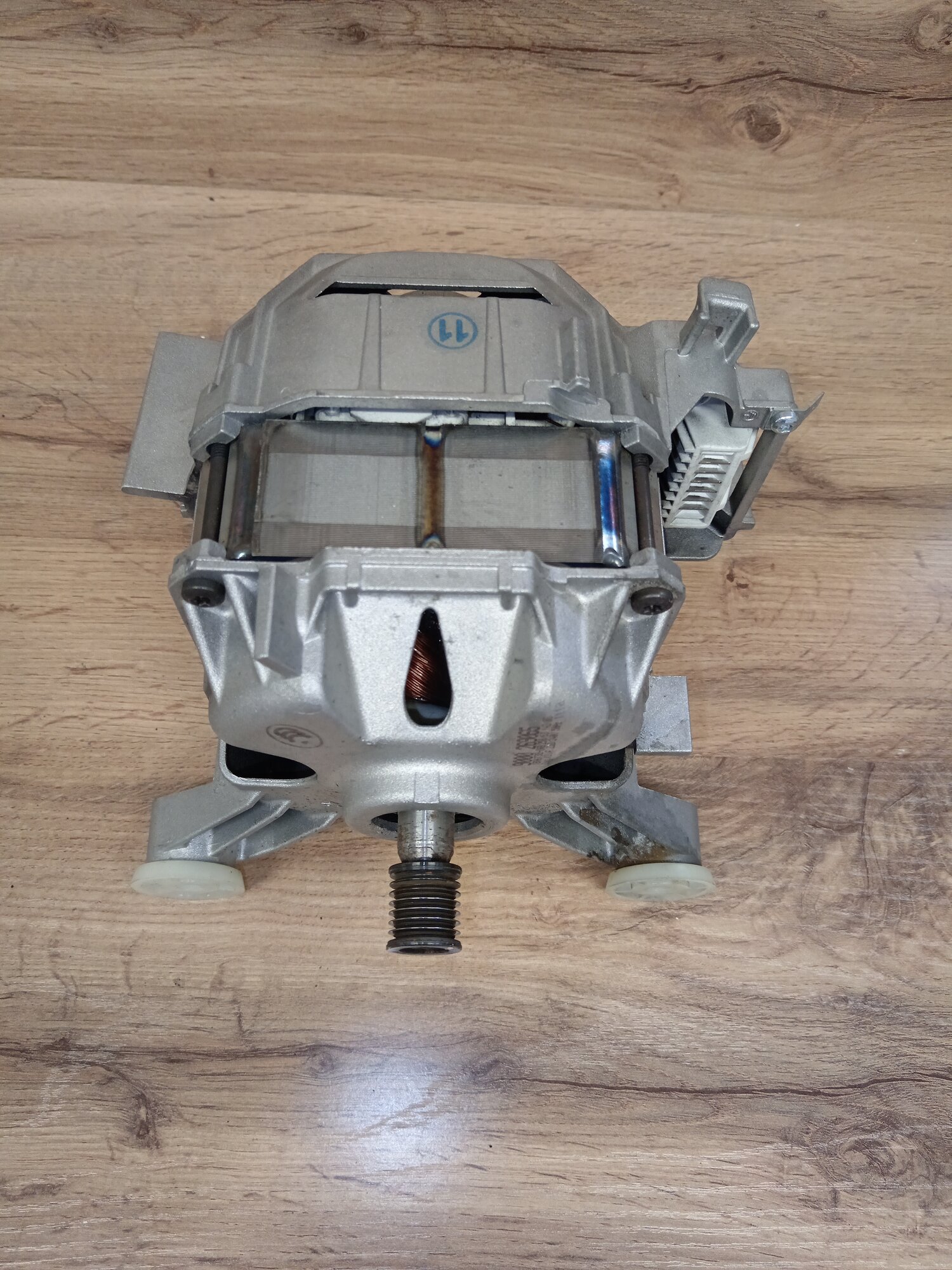 11 Двигатель на СМА BOSCH 129.60280