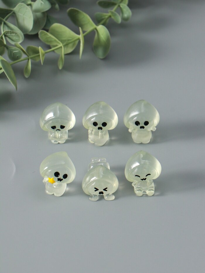 Набор фигурок из эпоксидной смолы флуоресцентные «Приведения», 6 шт, 5×5×3.5 см