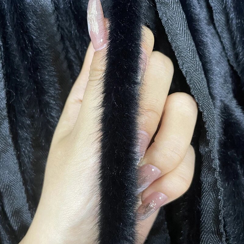 Искусственный мех лента 10 м 1,5 см Черный, Black