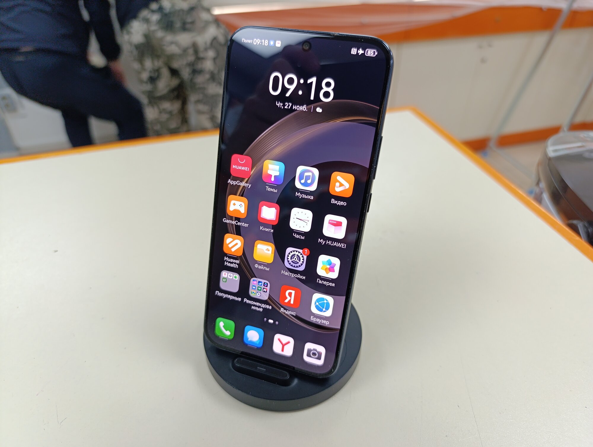 Смартфон HUAWEI Nova 11 8/256 ГБ Global для РФ, Dual nano SIM, черный Б/У